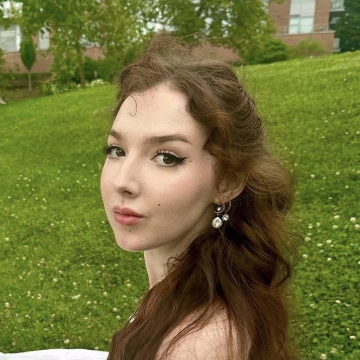 About — Molly Helmer portfolio