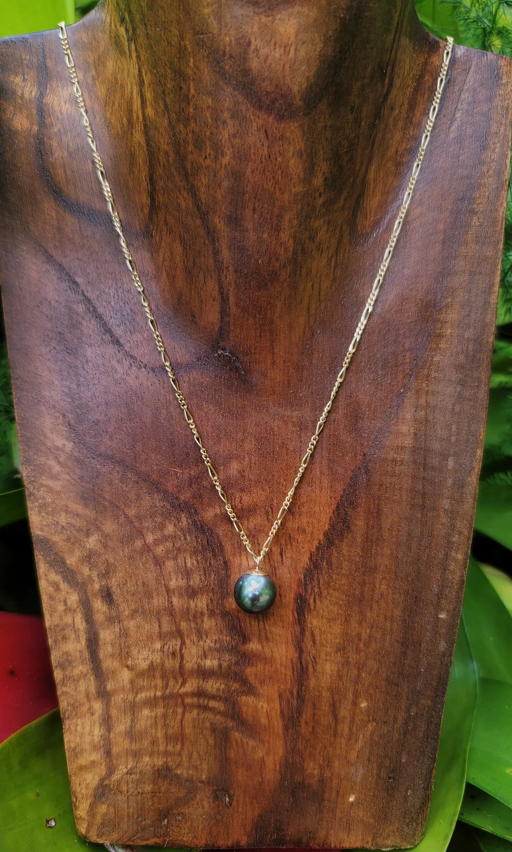 Hand-carved Silver Sunrise Seashell Necklace by Goldsmiths Kauai ...