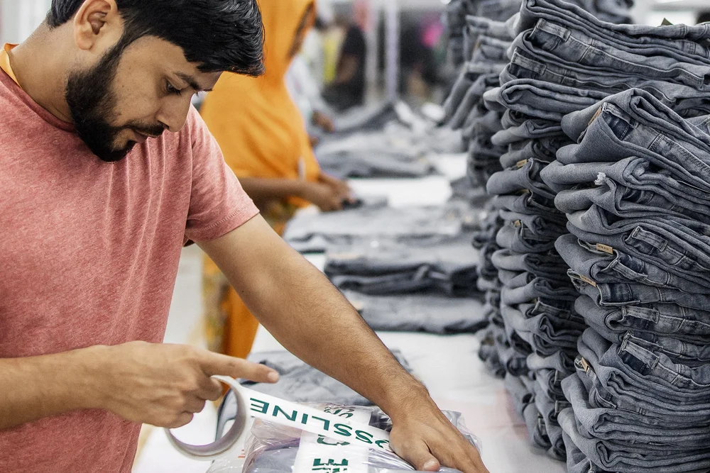 Crossline I Garment Maker