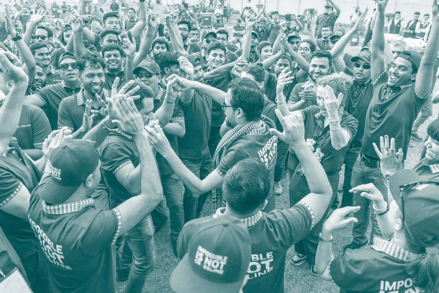 ABOUT US — Crossline I Garment Maker