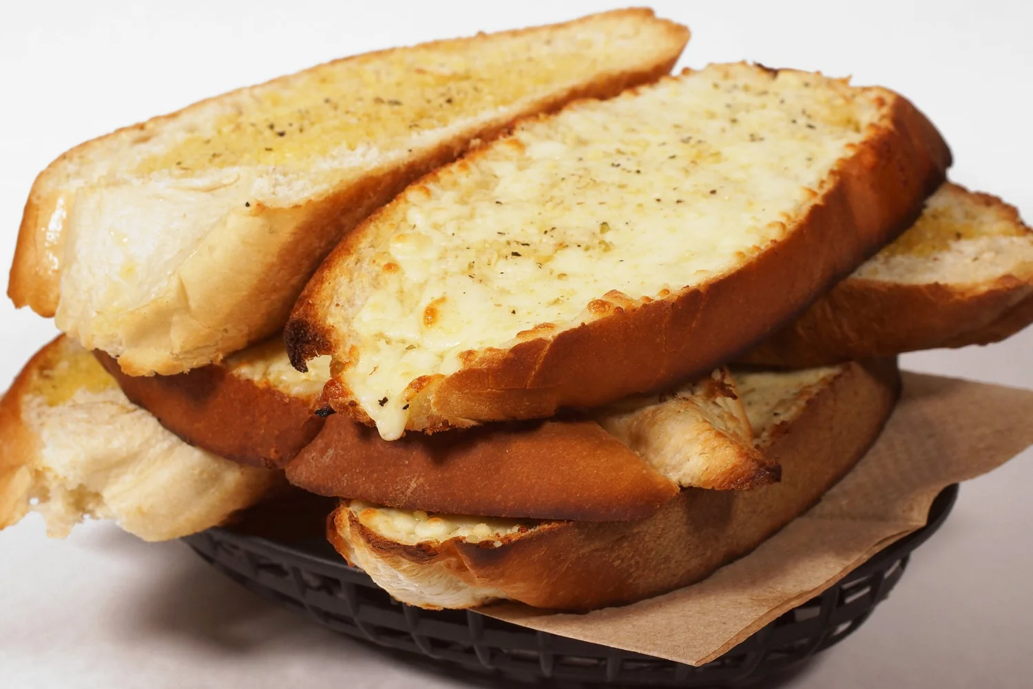Appetizers - Garlic Toast, Chicken WIngs, Mozzarella Sticks — Mansetti ...