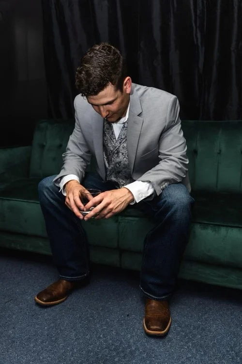 GROOM'S SUITE — Genesis Ranch