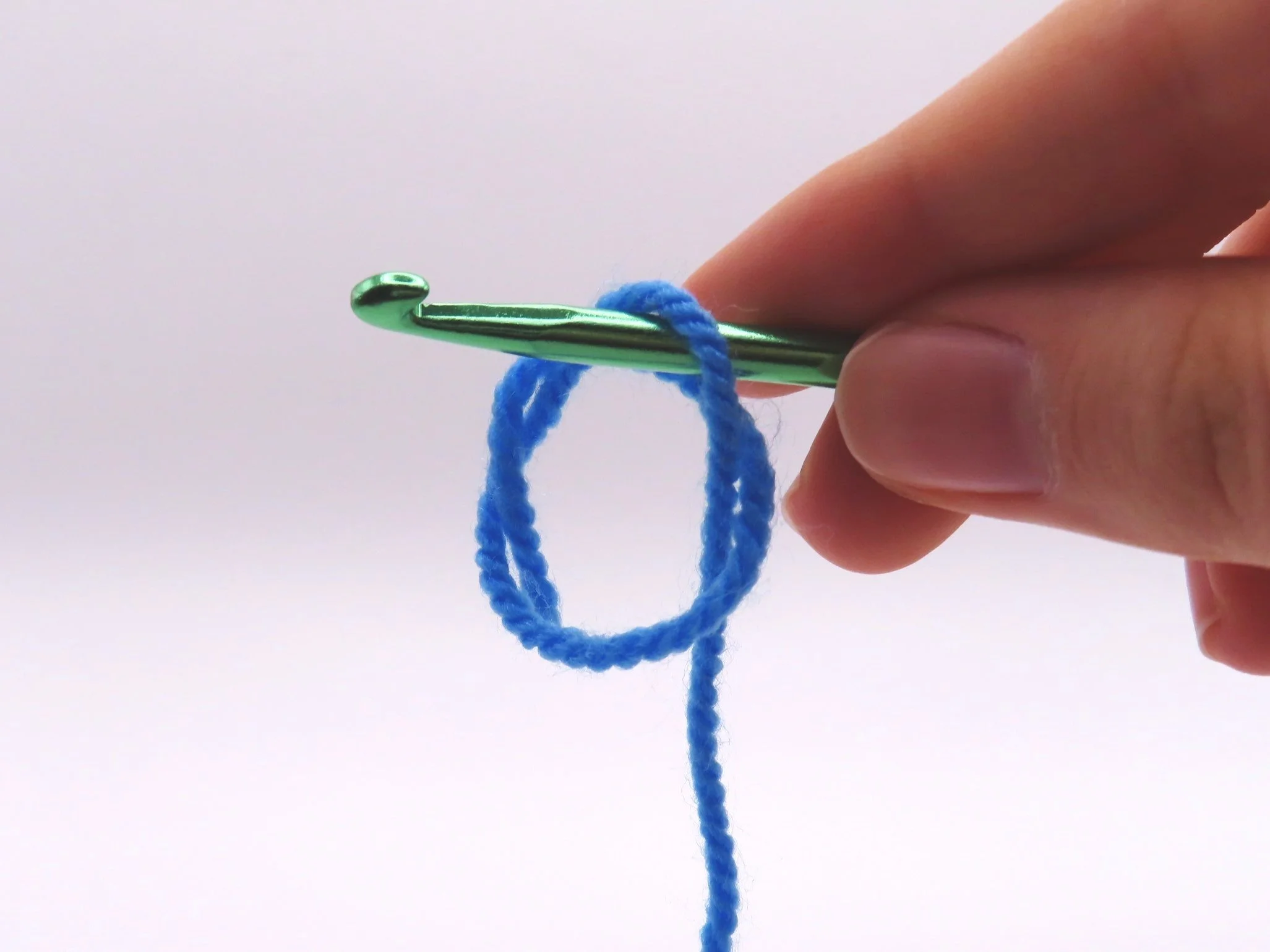 How to Cast On and Off in Crochet — Koalamea Crafts