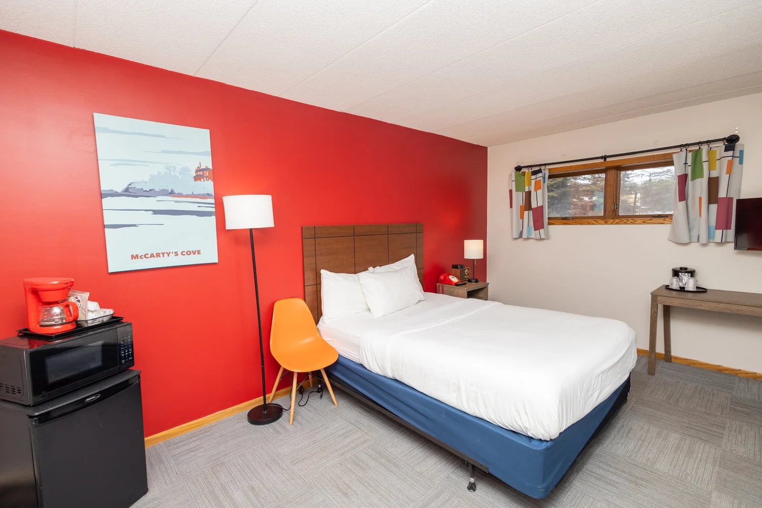 Retro-chic and Charming Lodging in Marquette, Michigan
