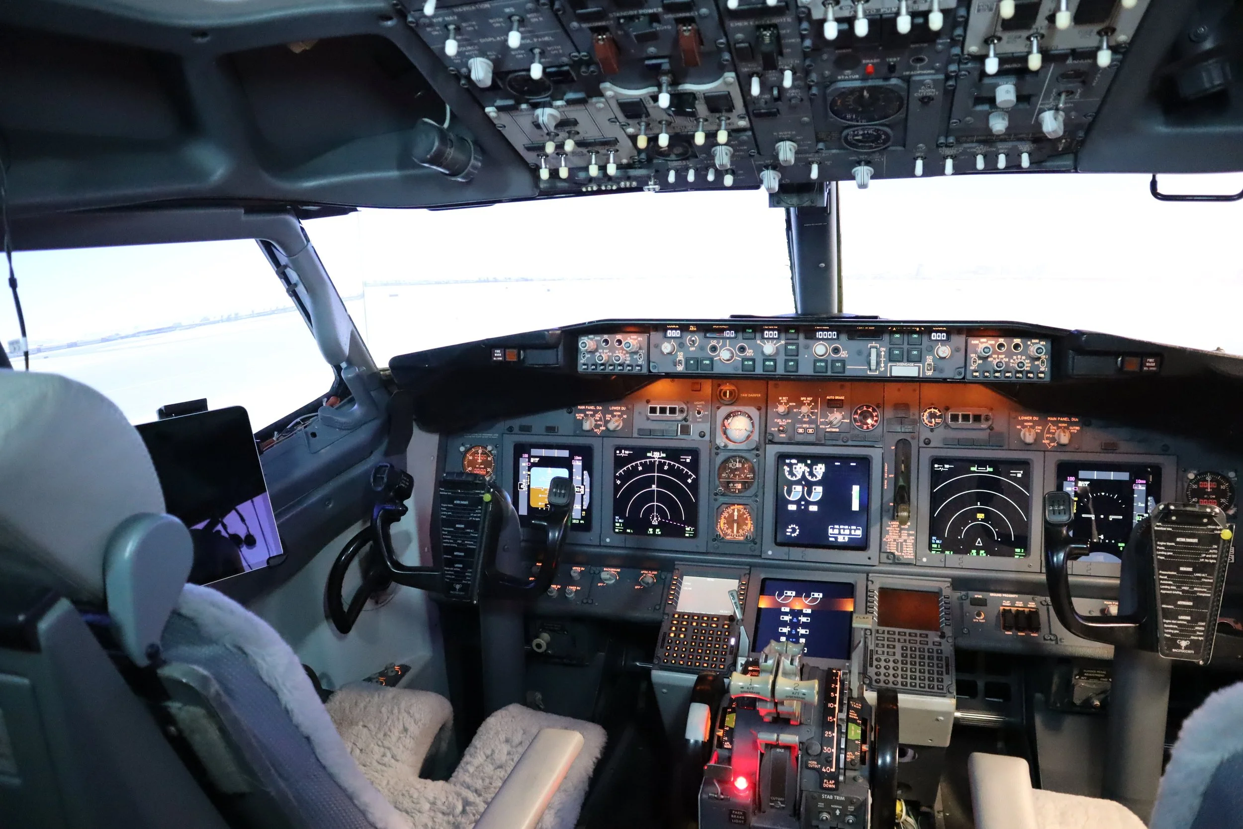 Orange County 737 Photos and Gallery — Orange County 737 Sim