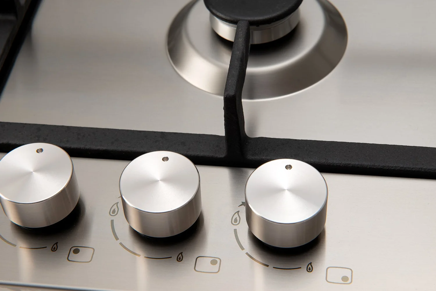 E60CTWX - 60cm Gas Slim Line Cooktop — Euro Appliances