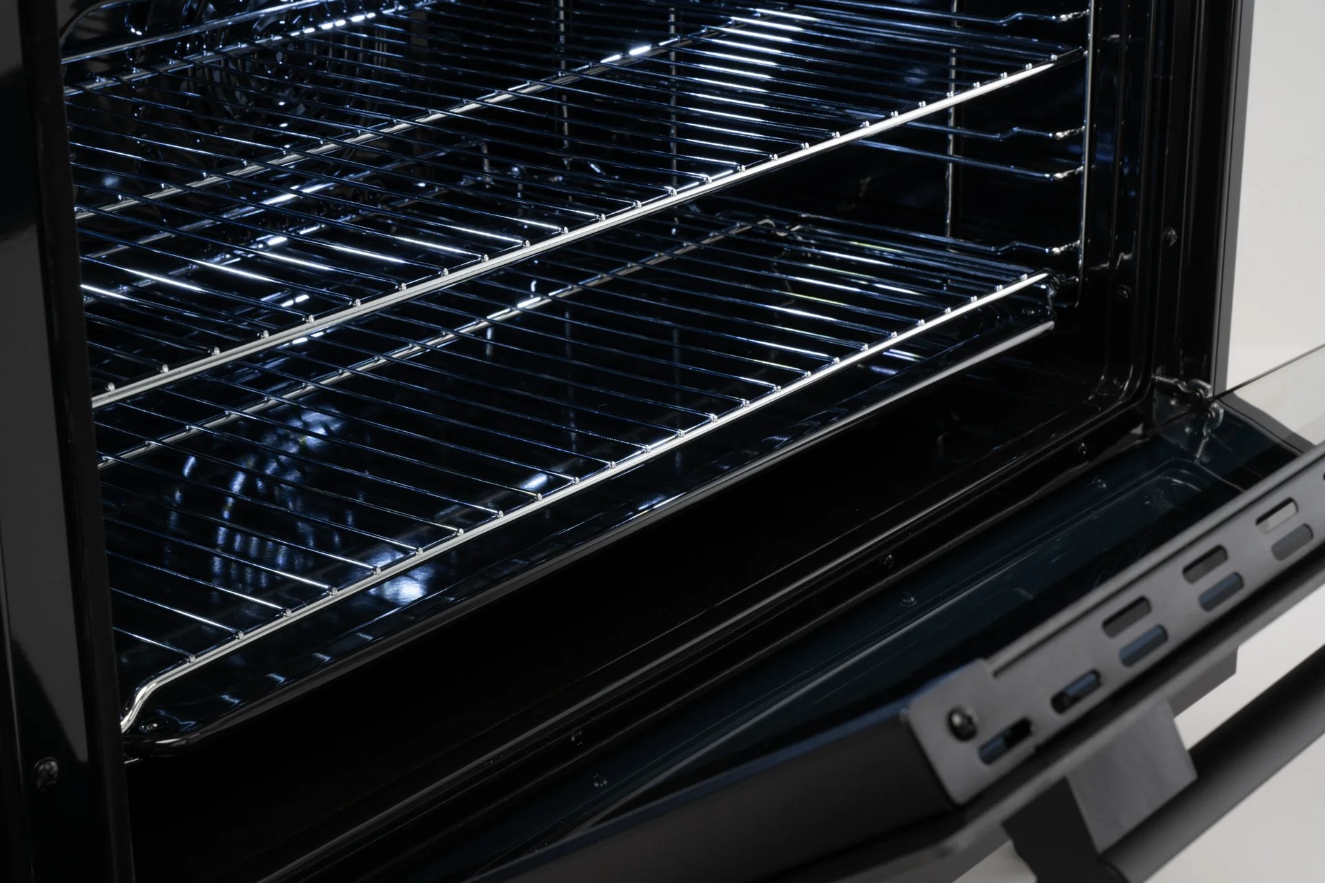 EO90FSDPBL - 90cm Dual Fuel Freestanding Oven — Euro Appliances