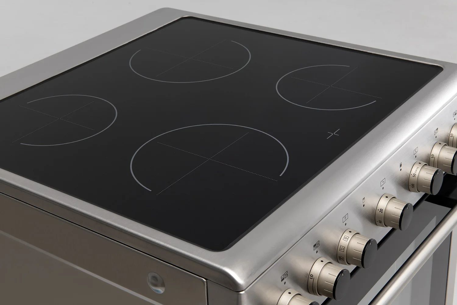 EV600EESX - 60cm Electric Freestanding Oven — Euro Appliances
