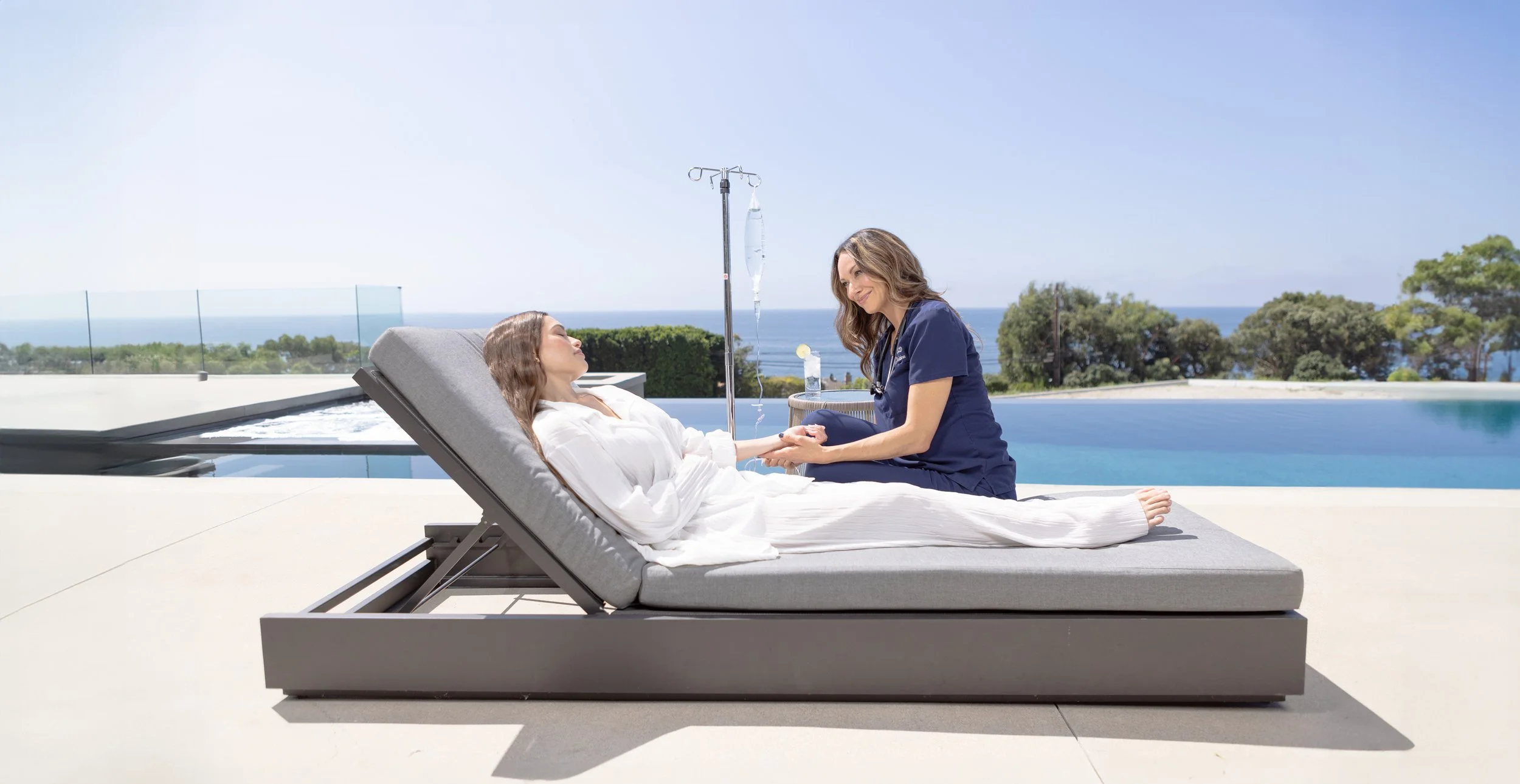 Dr. Cynthia Pfeiffer MD Concierge