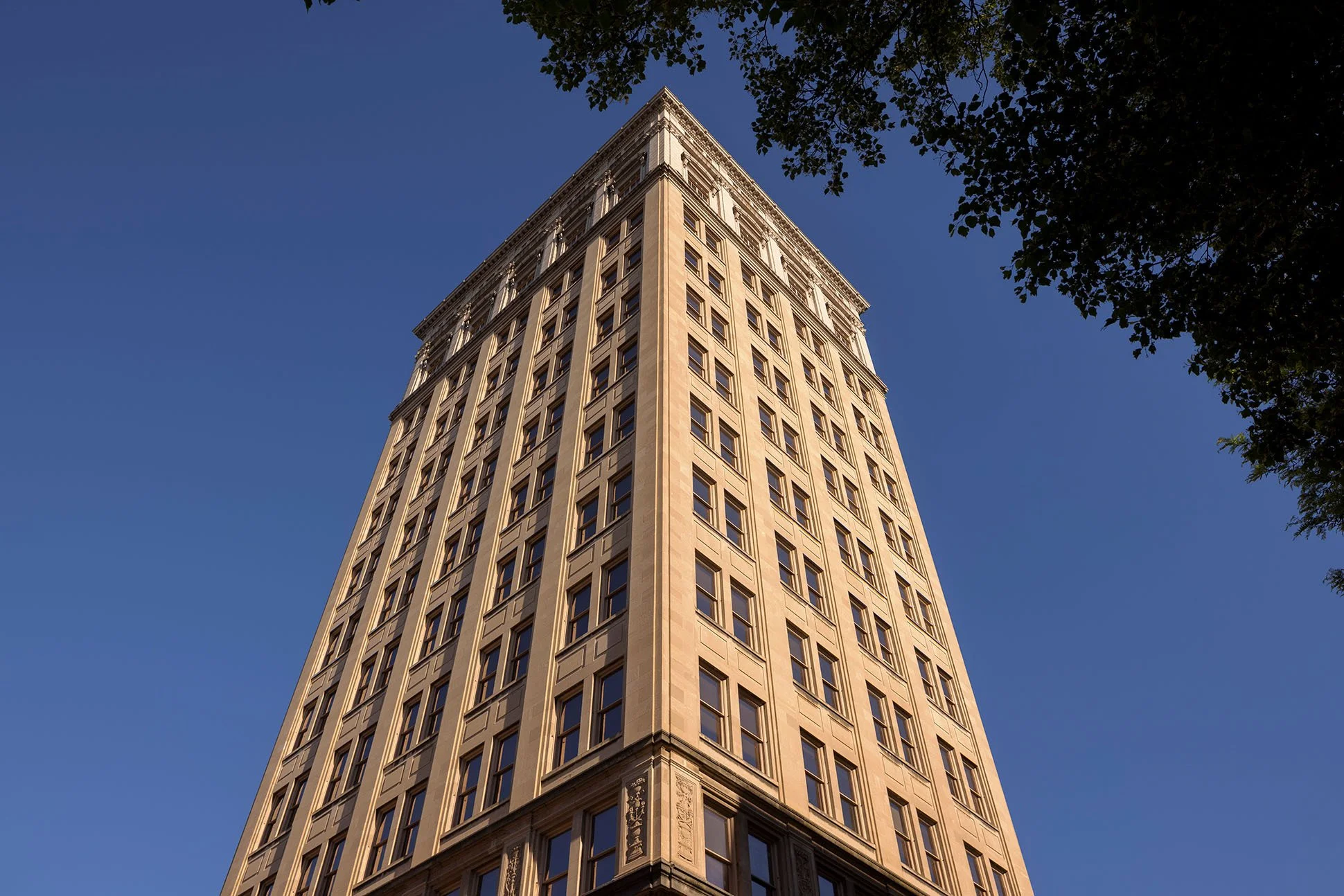 Urban Legend — Egg and Dart Books