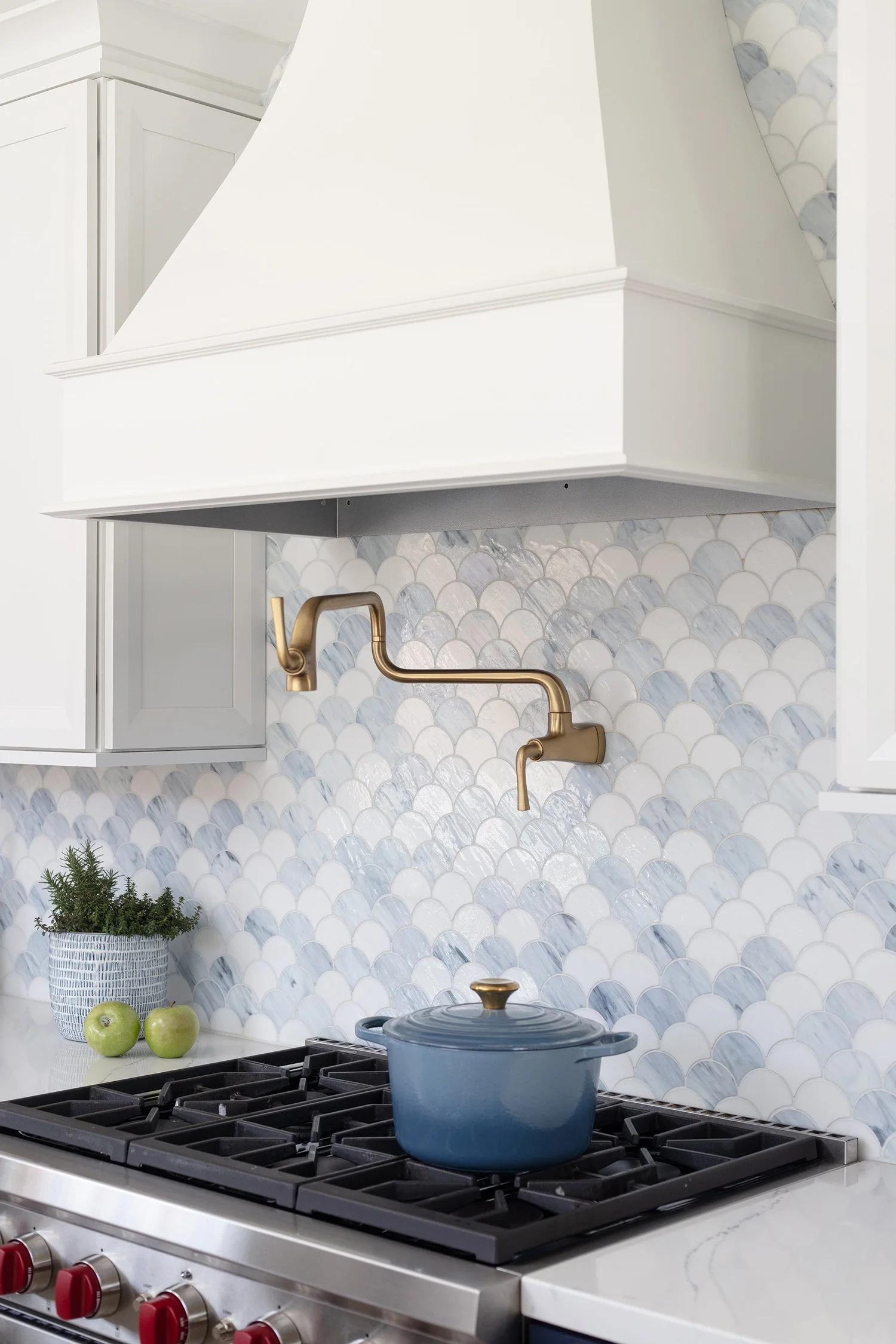 The Complete Guide to Kitchen Hoods — Blythe Interiors