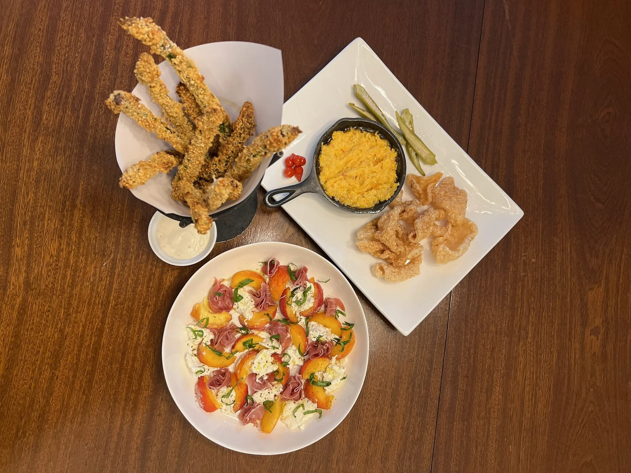 Menus — Frank's On Front