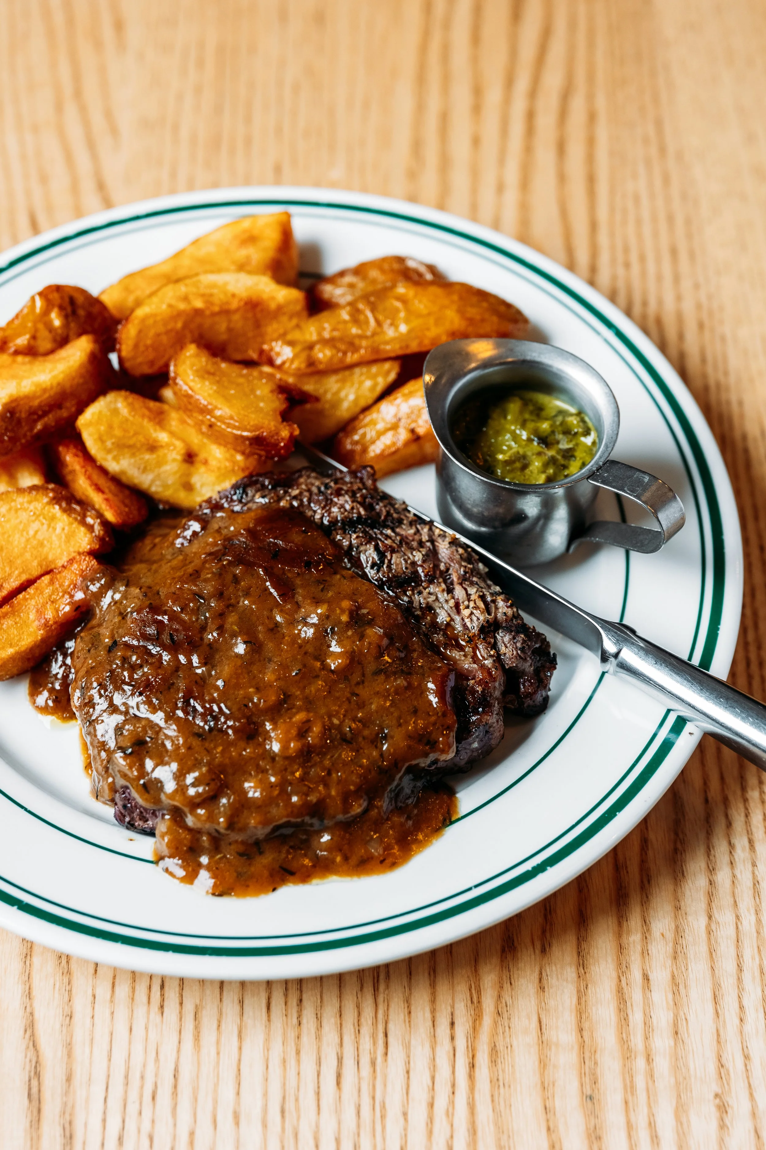 The Backbencher Gastropub