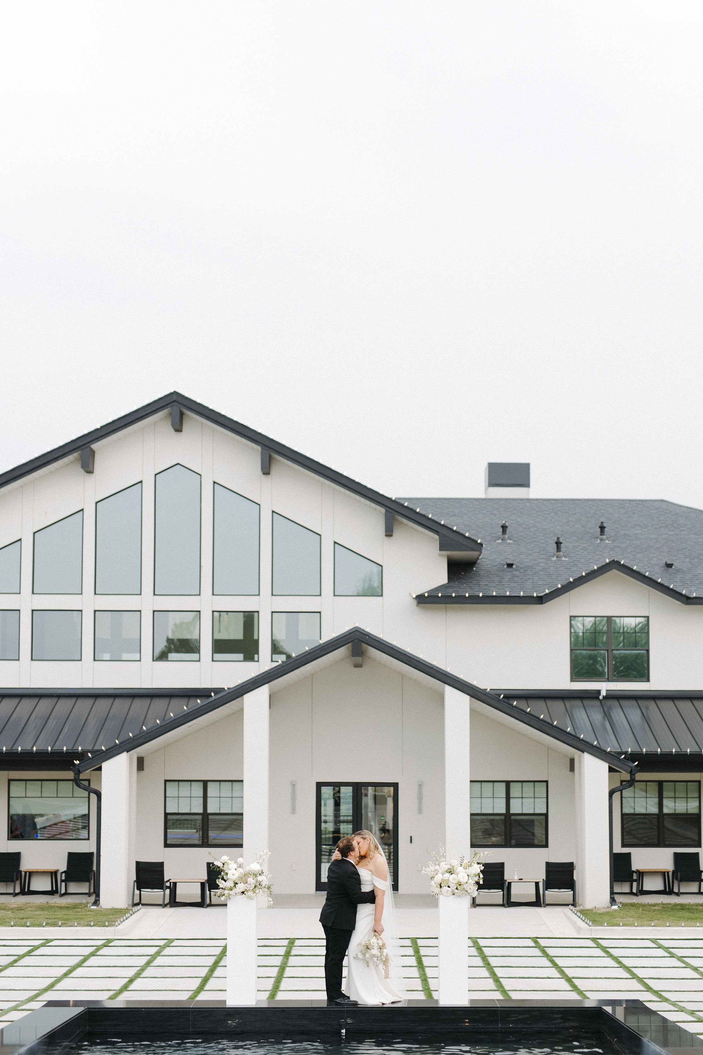 Glass Chapel West Wedding Venue - Tulsa OK