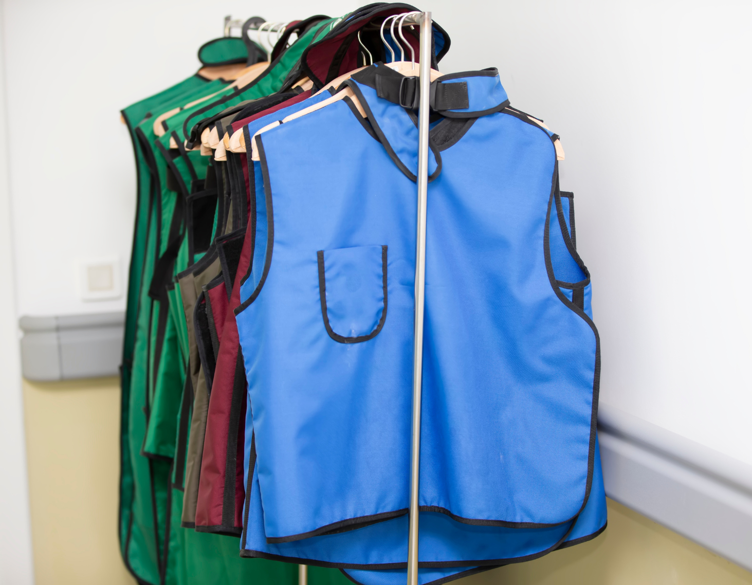 Lifespans of Lead Aprons (and Signs It’s Time for Replacement) - RCS