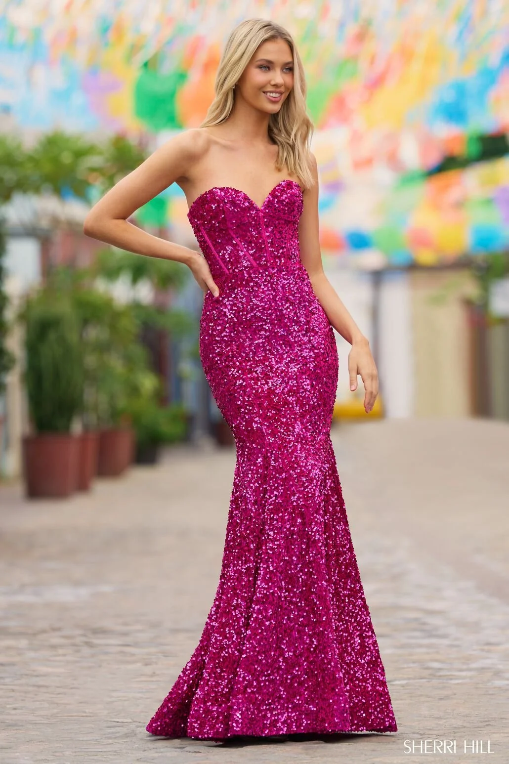 Dar-Lynns Bridal & Formal Wear
