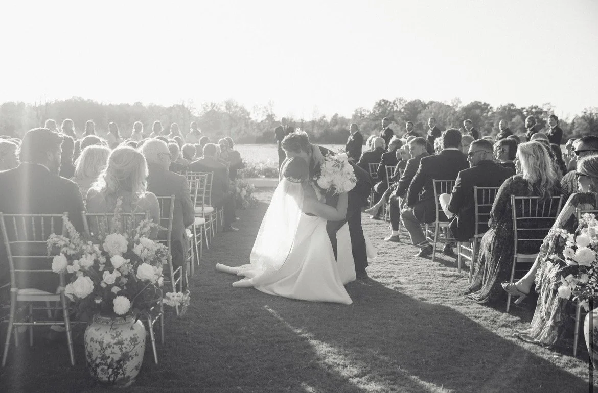 Dar-Lynns Bridal & Formal Wear