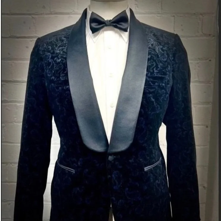 Mens Tailoring — Carl Stuart Bespoke Tailors