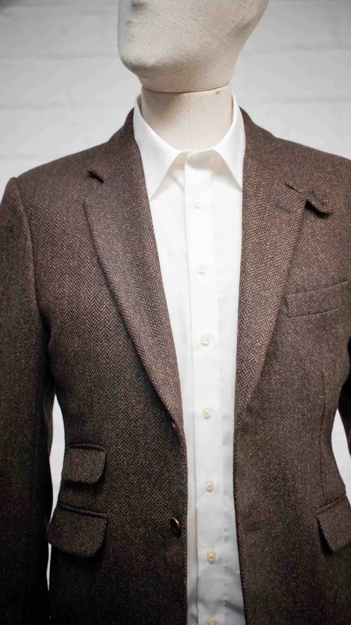 Carl Stuart Bespoke Tailors - British Made Suits - London & Yorkshire