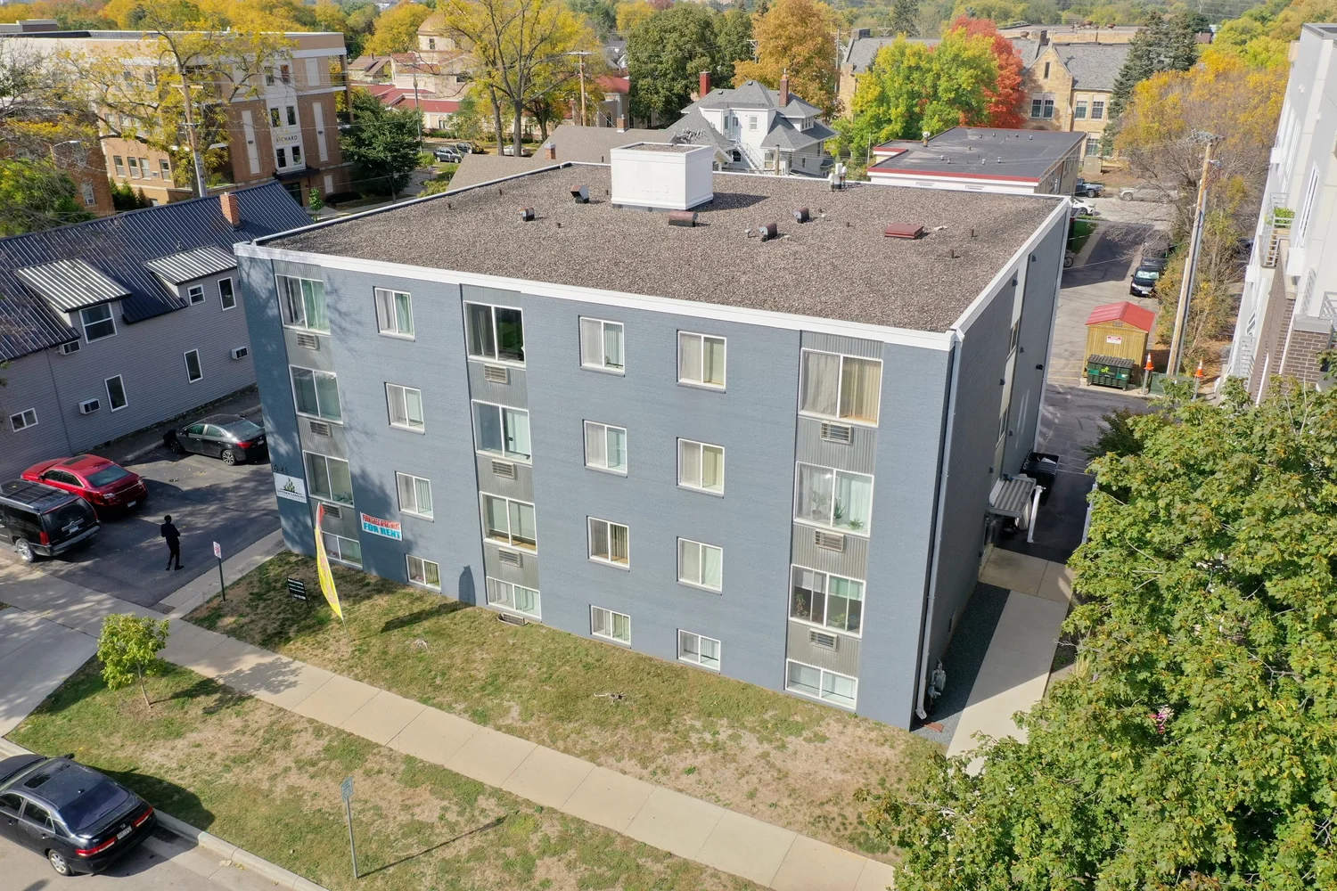 Home | The Andrew Apartments