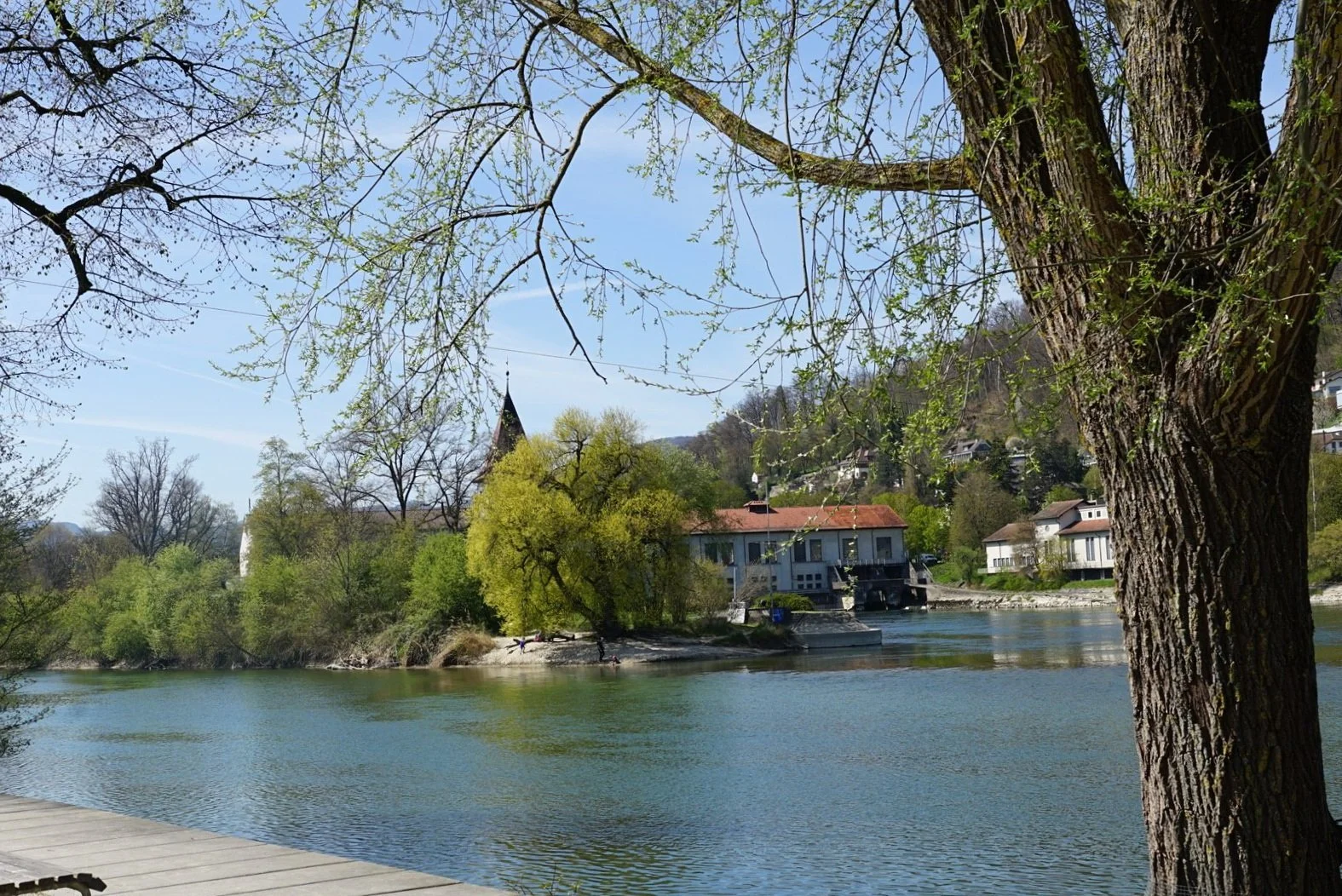Summertime Aarau: Sommergenuss mit Spielplatz und Aareblick — Bärner Mamis
