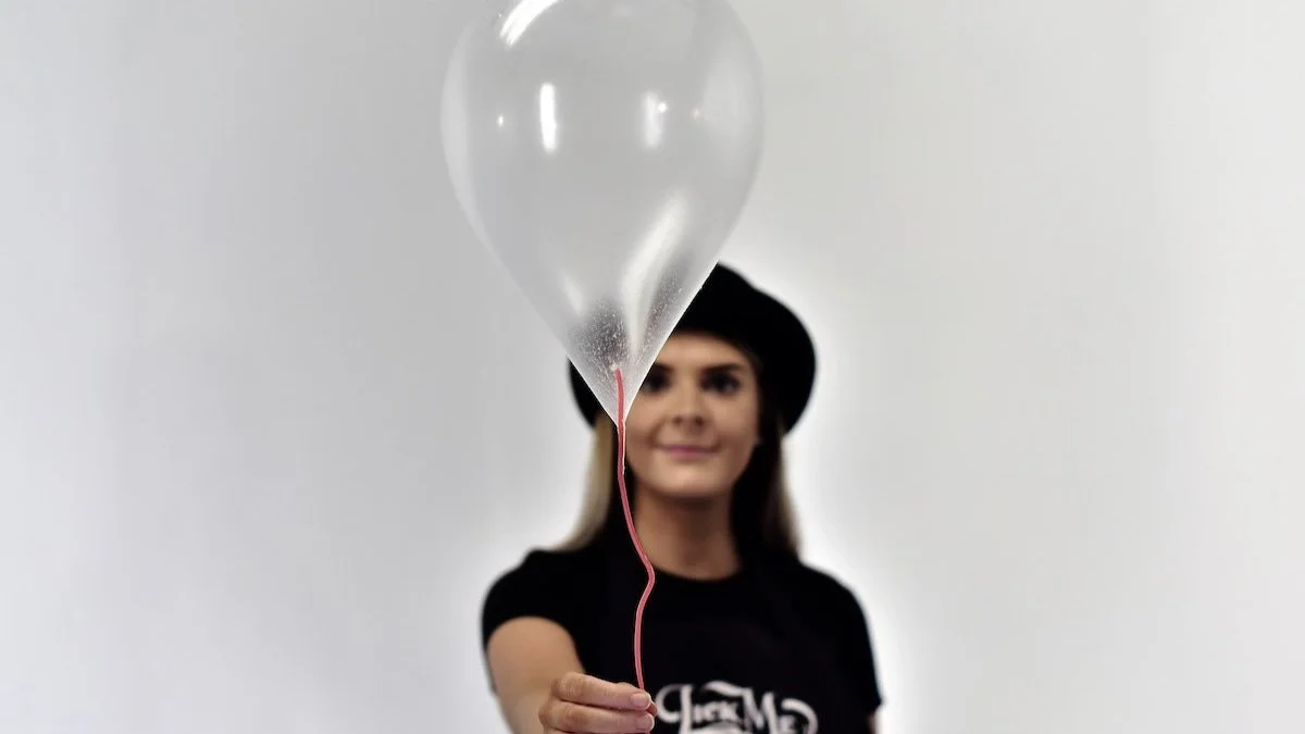 Balloon Factory — Lick Me I'm Delicious | Incredible Edible Experiences