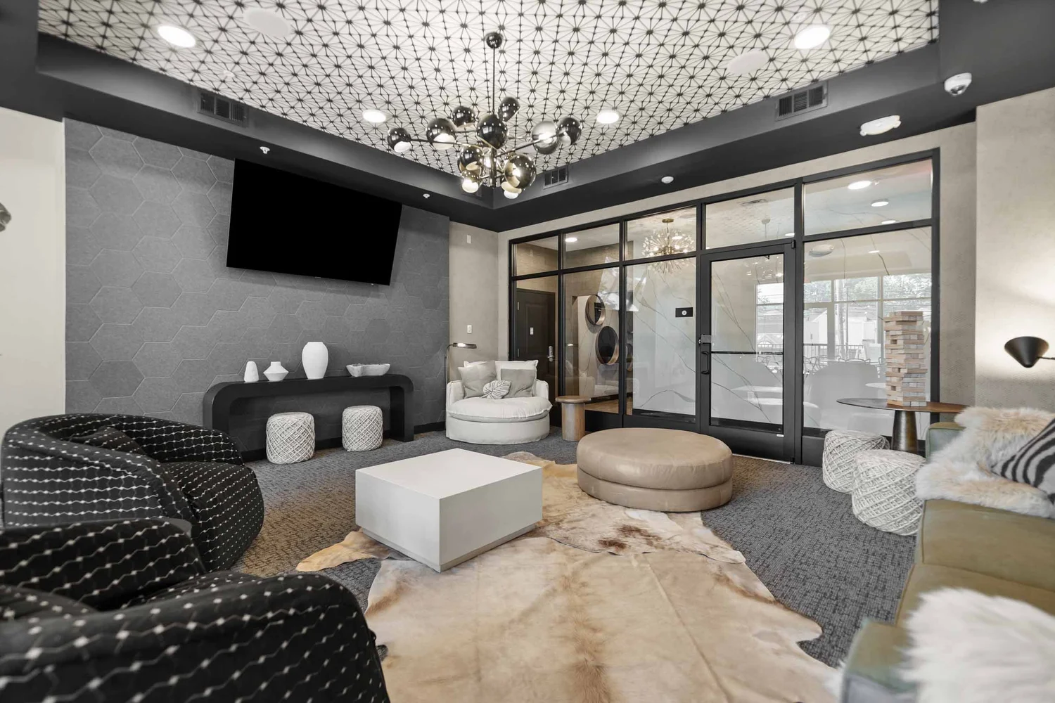 Apartments Photo Gallery | Lexington, KY — Gateway Lofts Lexington