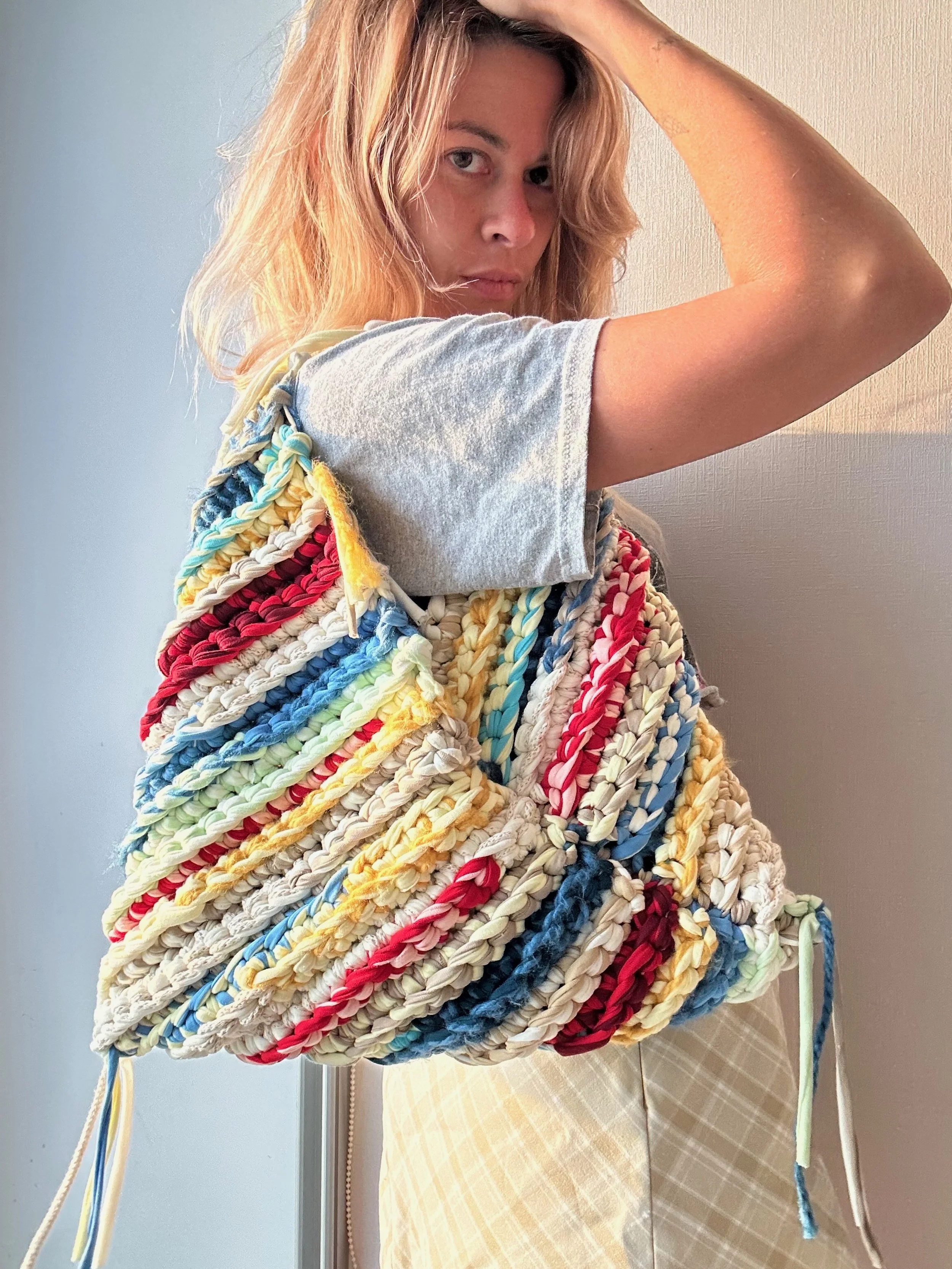 The DUSK Bag: Pattern, Official Crochet Pattern by LOOSENDS — LOOSENDS