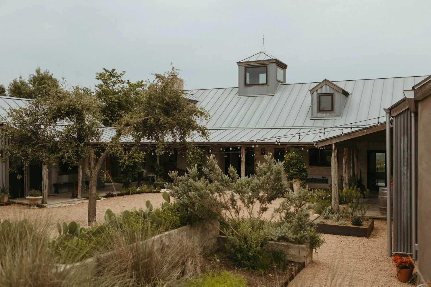 Cactus Moon Lodge Wedding — Dripping Springs, Texas | Lauren Nicole ...