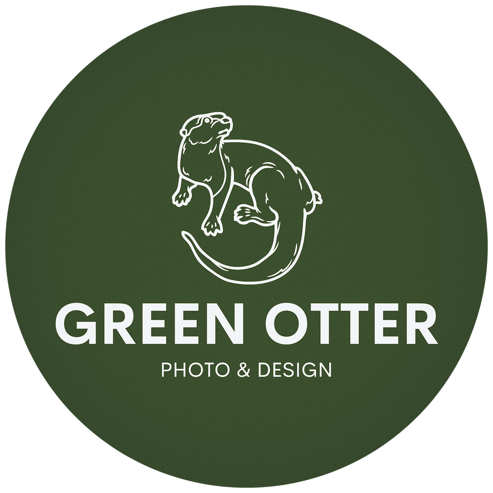 Green Otter | Photo & Design