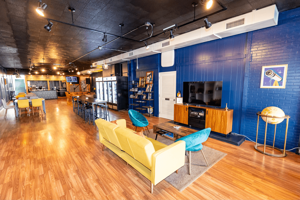 Ground Control Bottle Shop + Taproom