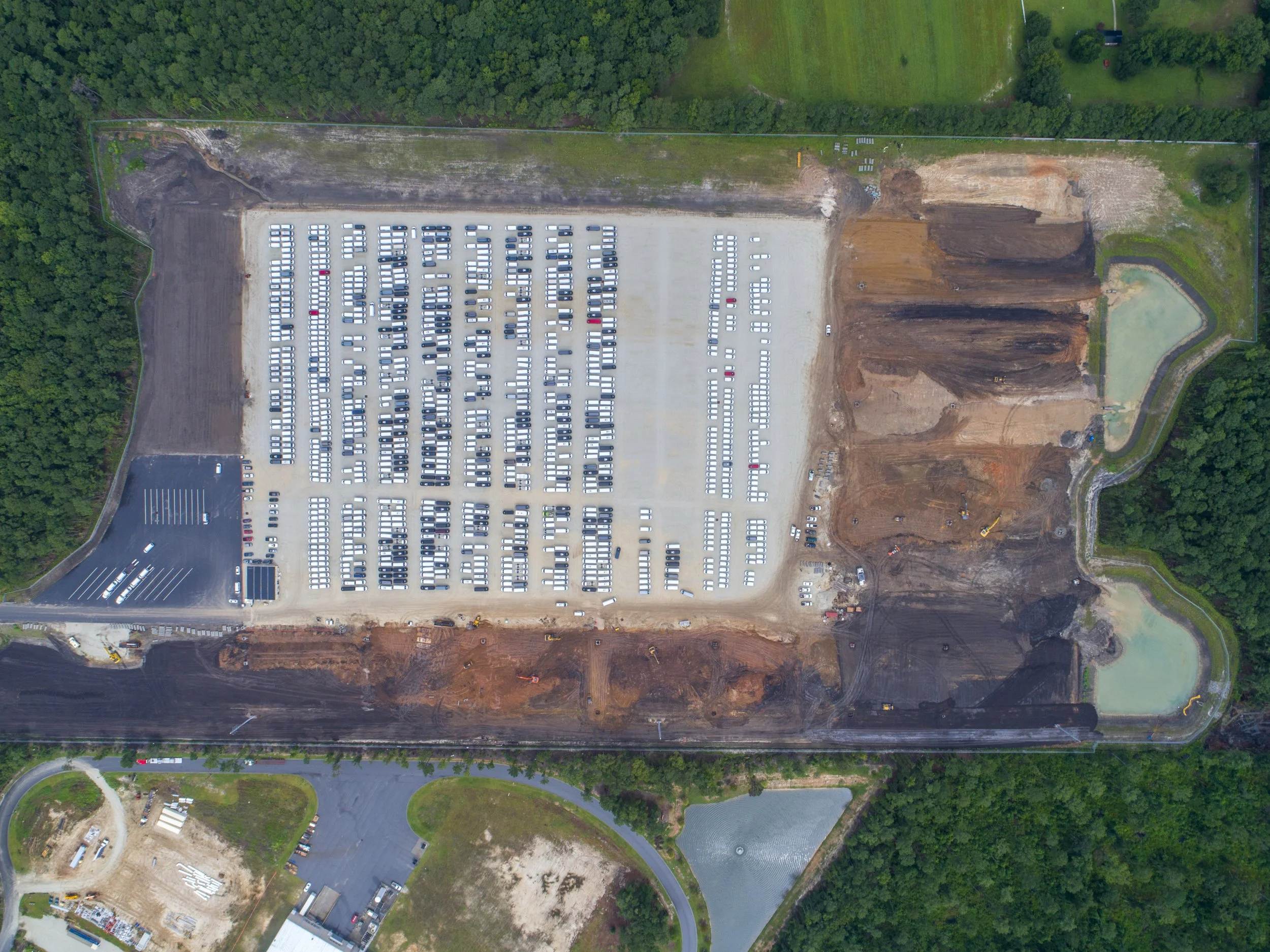 Mercedes- Benz Vans Facility Expansion — Landmark Construction Co