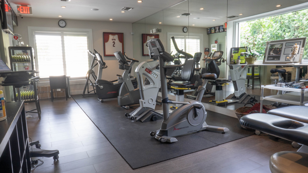 Pinecrest Physical Therapy — Pinecrest Physical Therapy