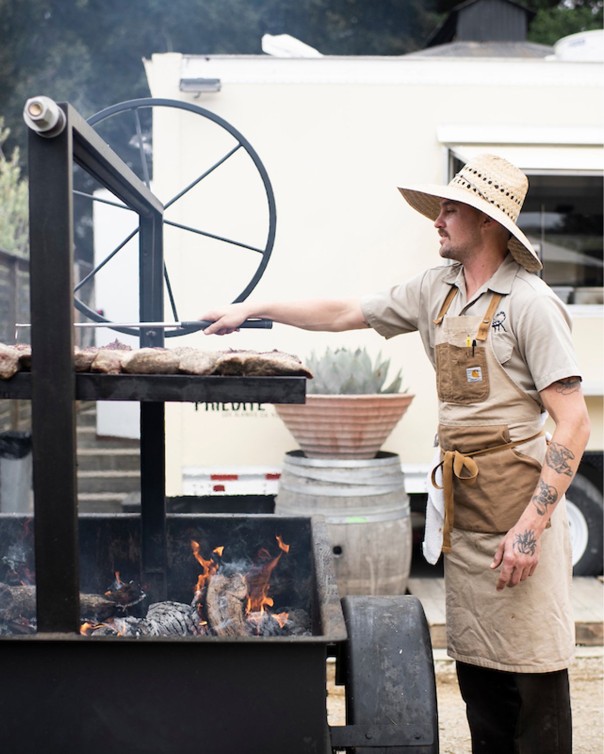 PRIEDITE BARBECUE — Bodega Los Alamos