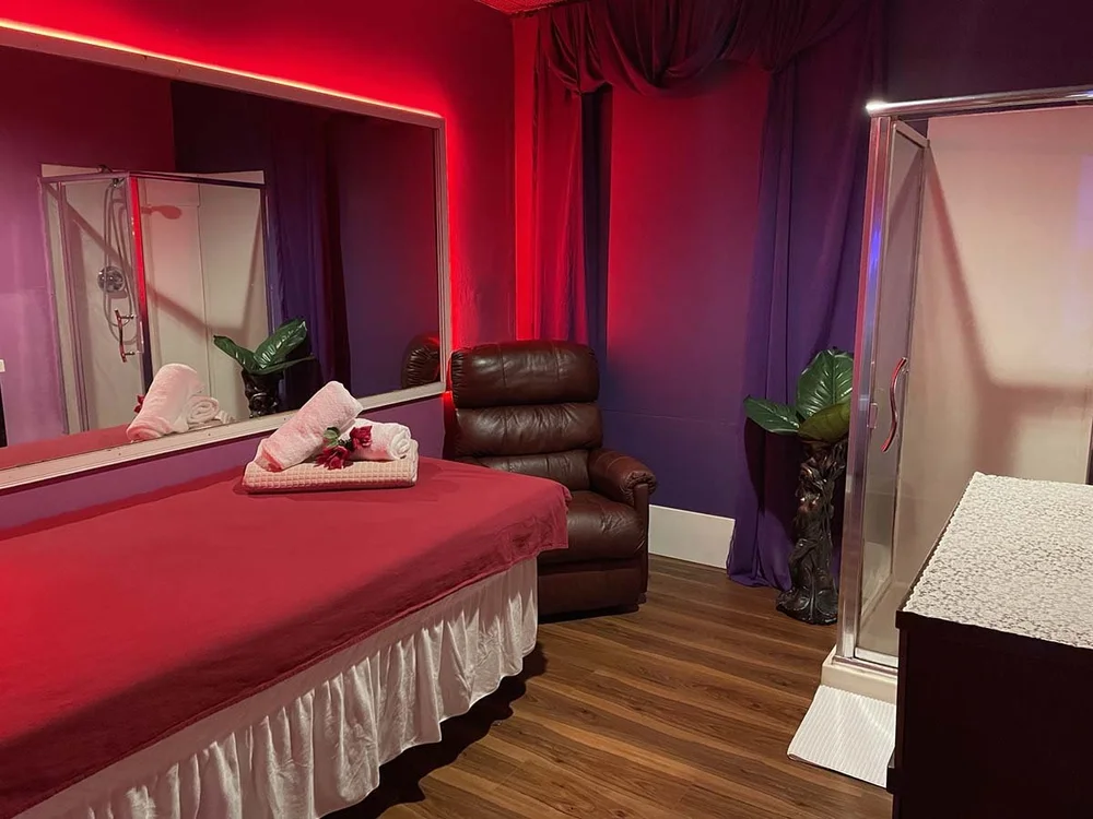 Rooms — Phoenix Massage