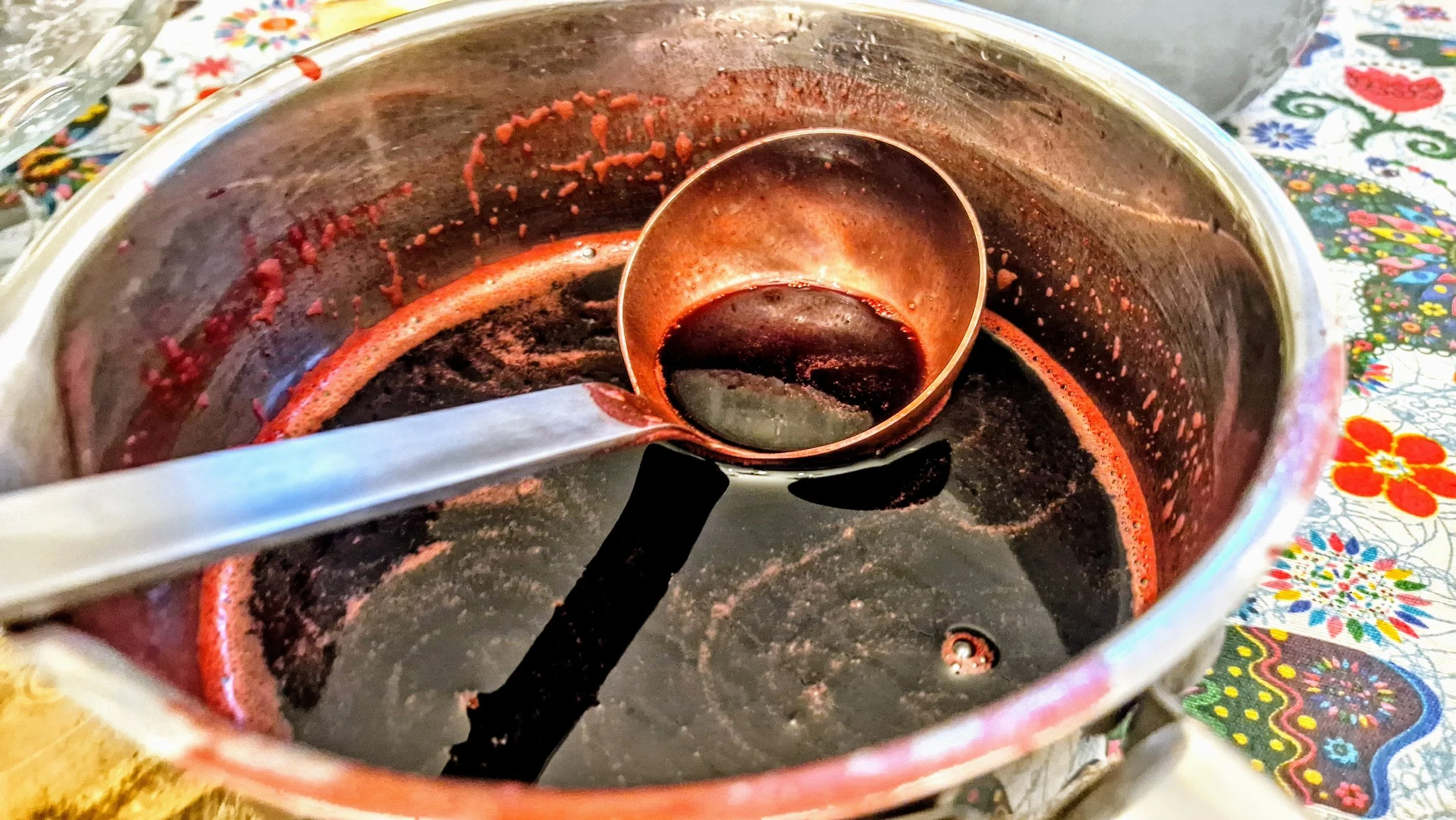 Danish Elderberry soup - Hyldebærsuppe — Veranda Vikings