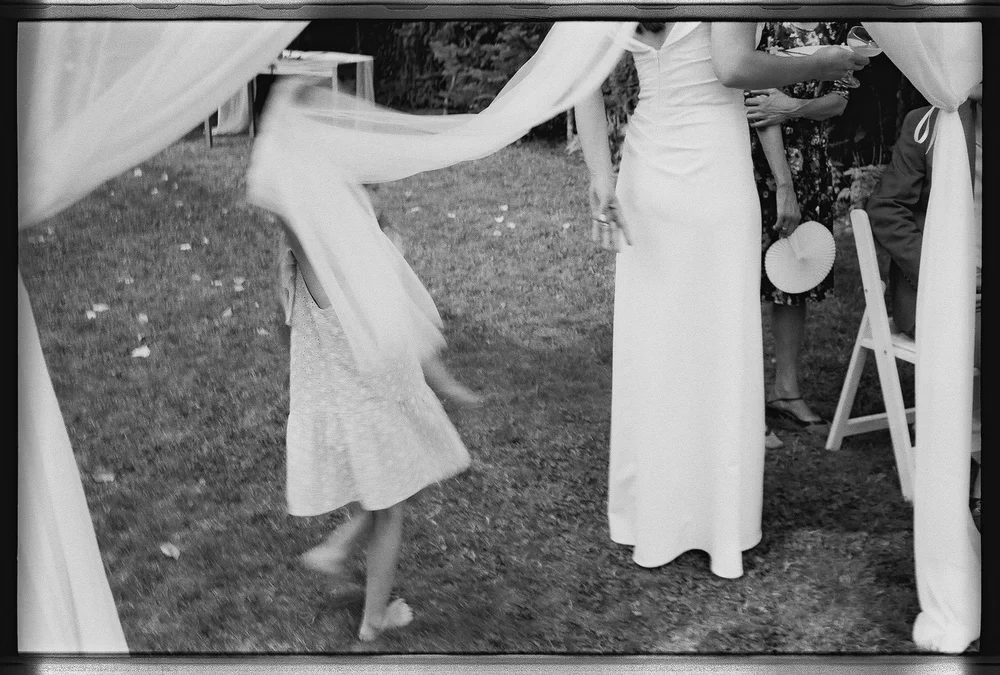 Tara Callaghan - 35mm Documentary Wedding Photography