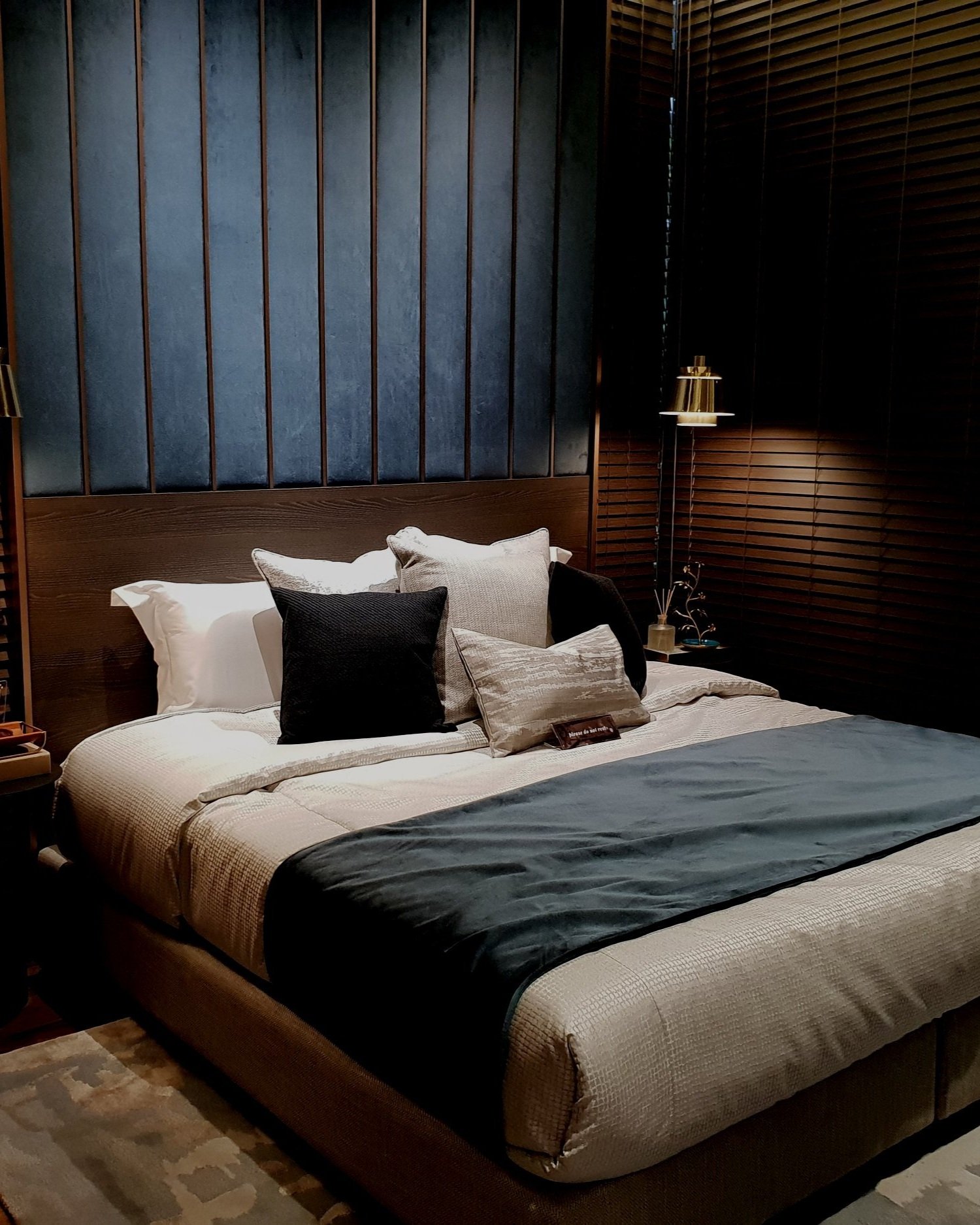 33 Lock | Smart Locks for Hotels, Motels & Multifamily Properties