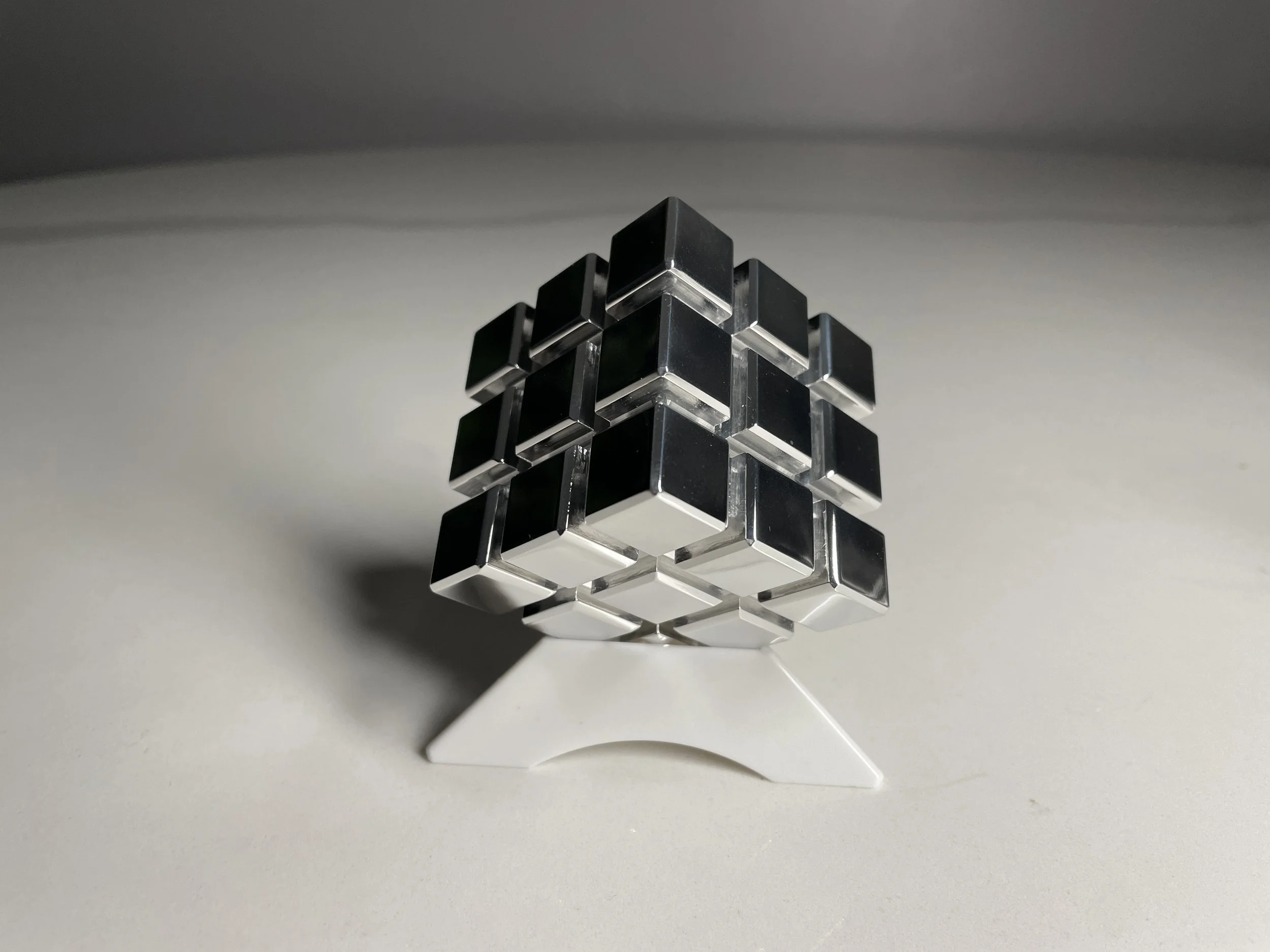 Grid Cubit (Mirror Polished) — EVE company