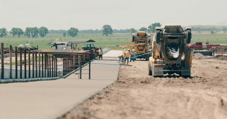 Solid Apron — Ztlep Paving & CattleCrete