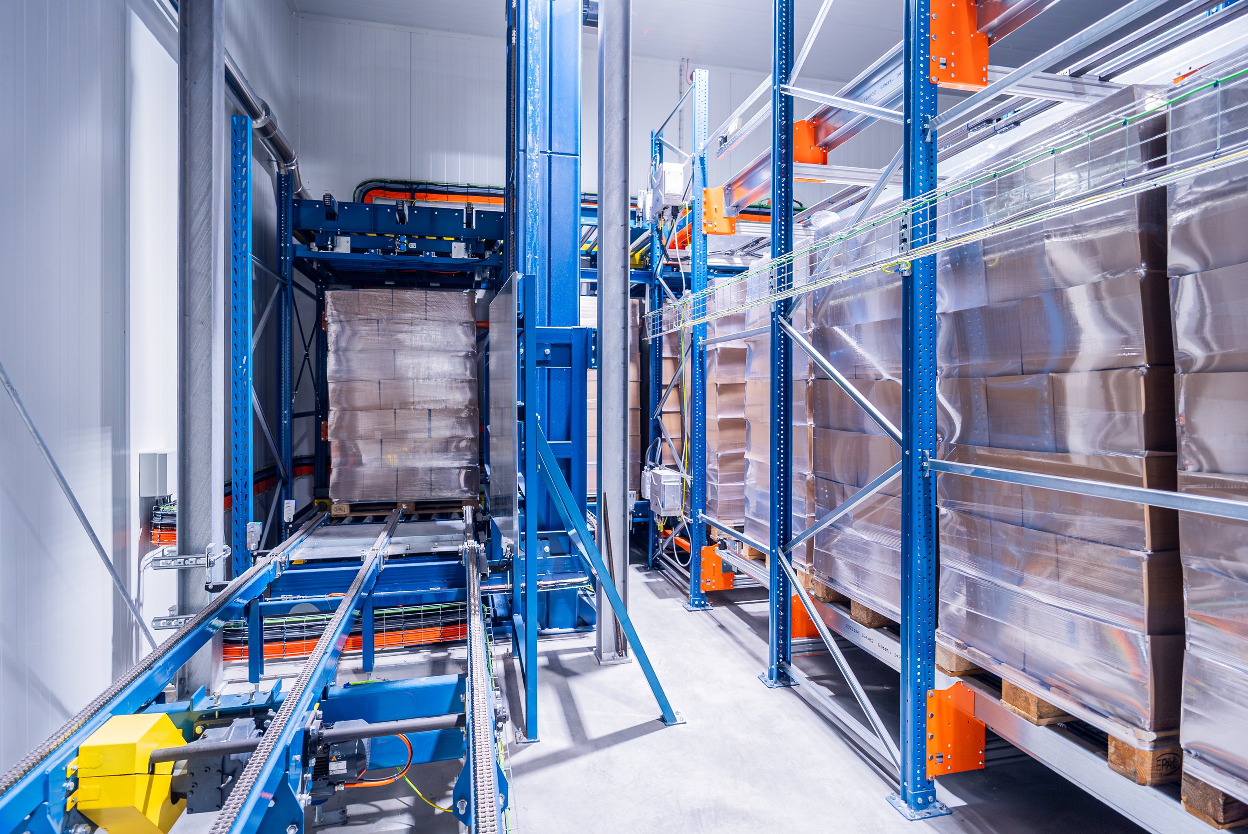 Automated Truck Loading and Unloading | RAMS