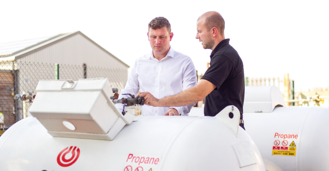 Bulk Tanks — Rearo Supplies