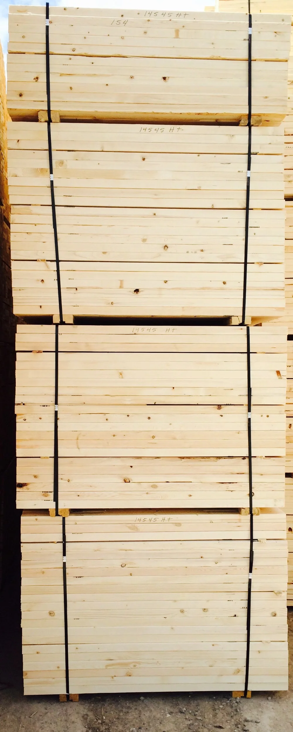 Pallet Manufacturer Alberta — Chinook Wood Products