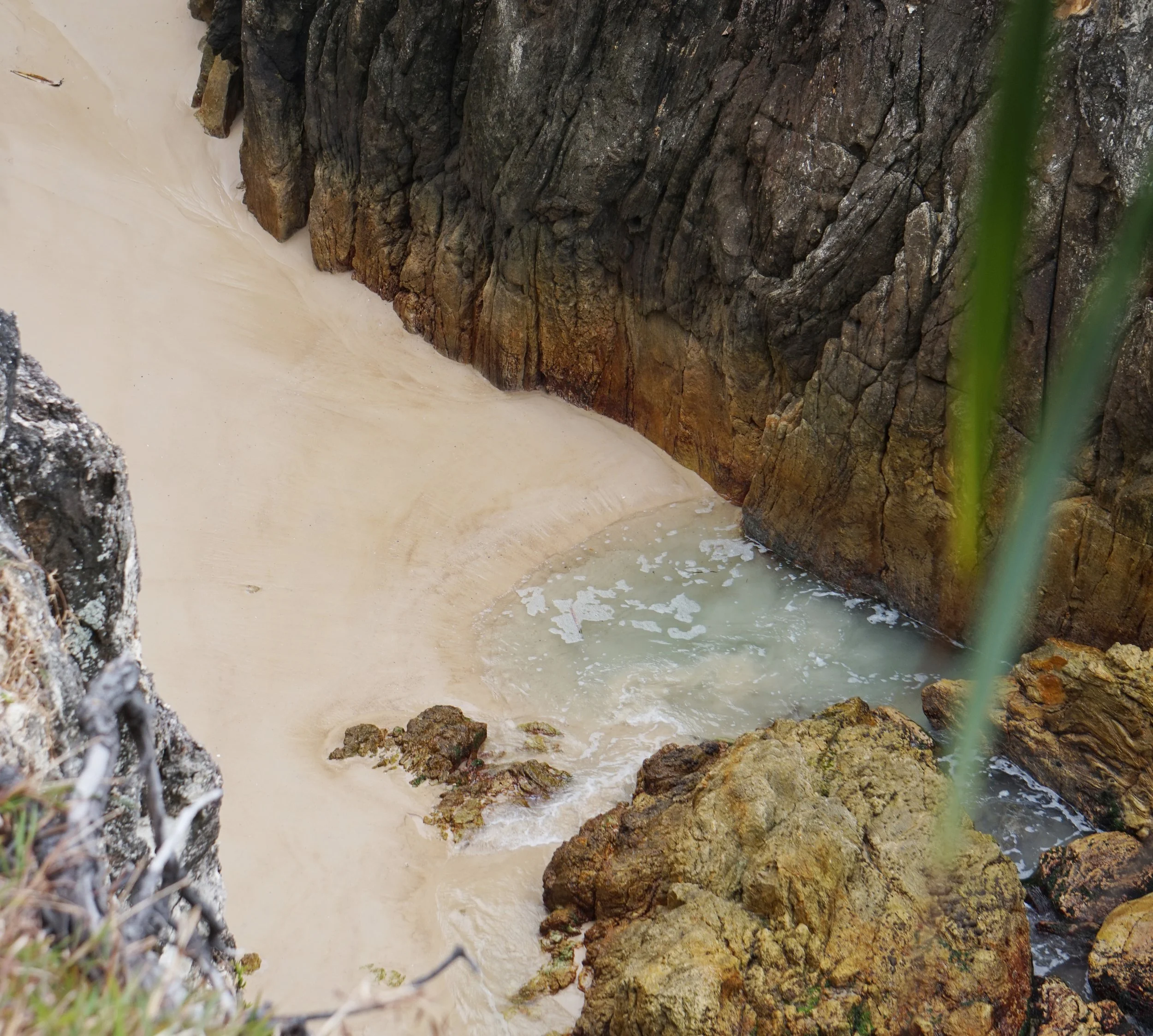 Furniture and homewares designed for European custom batch production ...