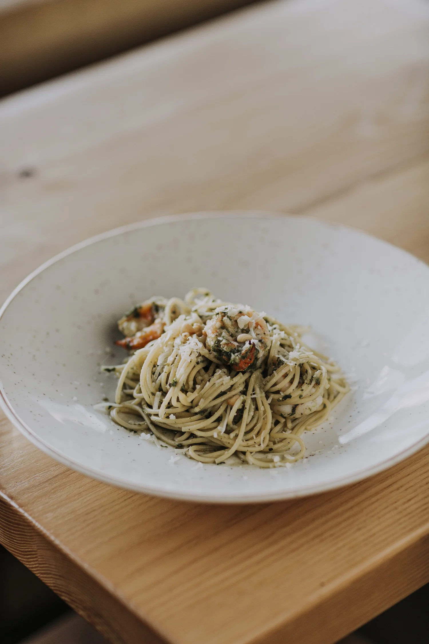 Voir — Restaurant Donalda