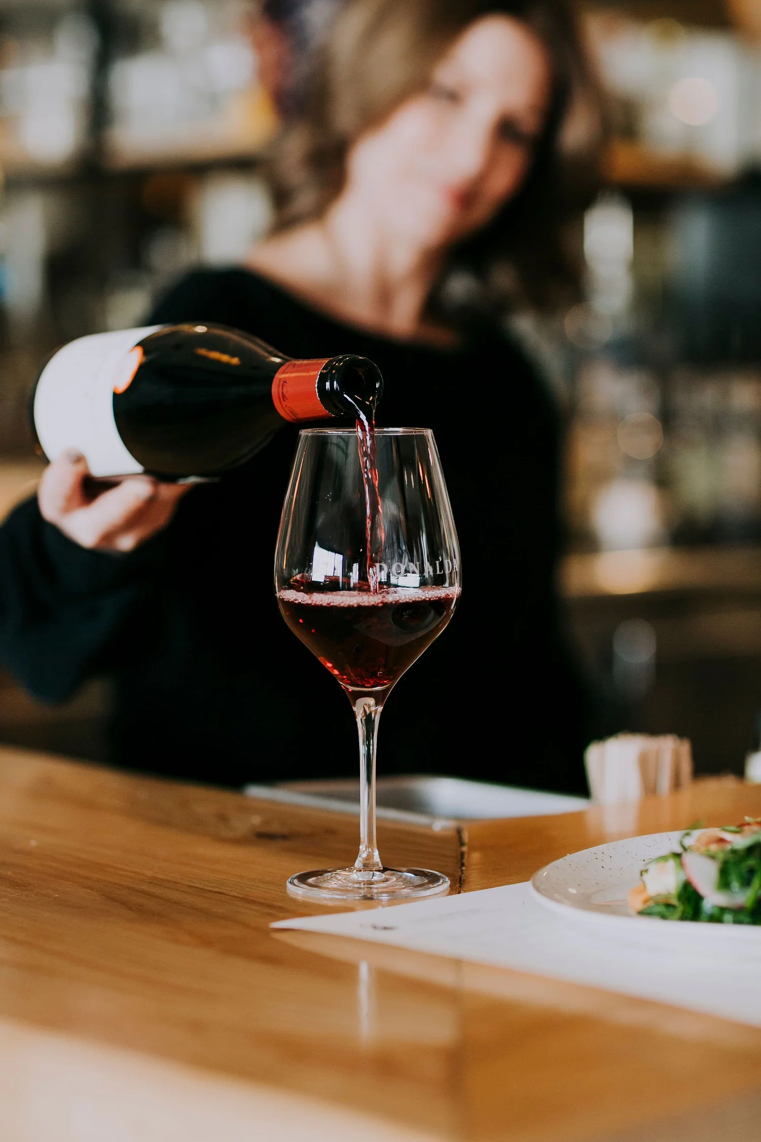 Voir — Restaurant Donalda