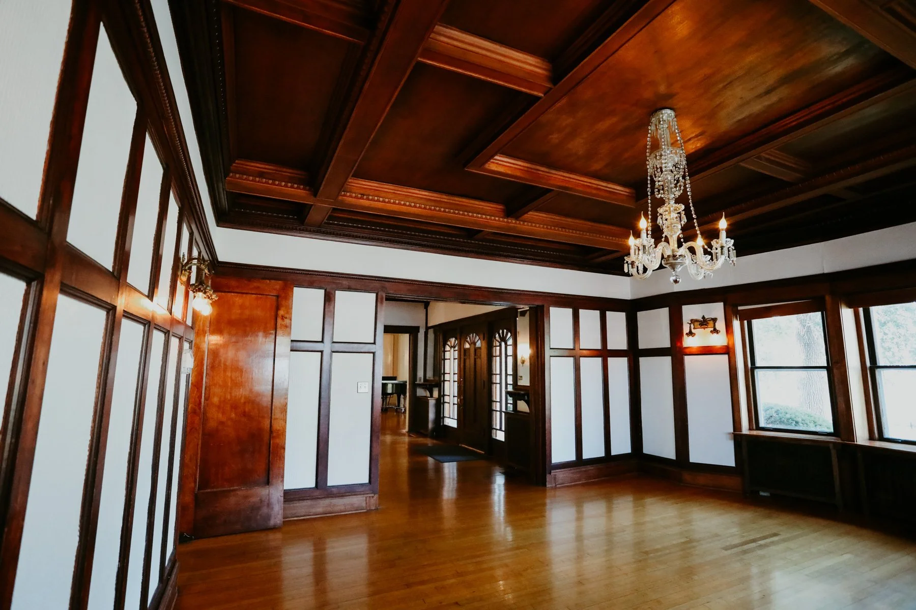 Images and a Virtual Tour of the Interior and Grounds — Simpson House ...