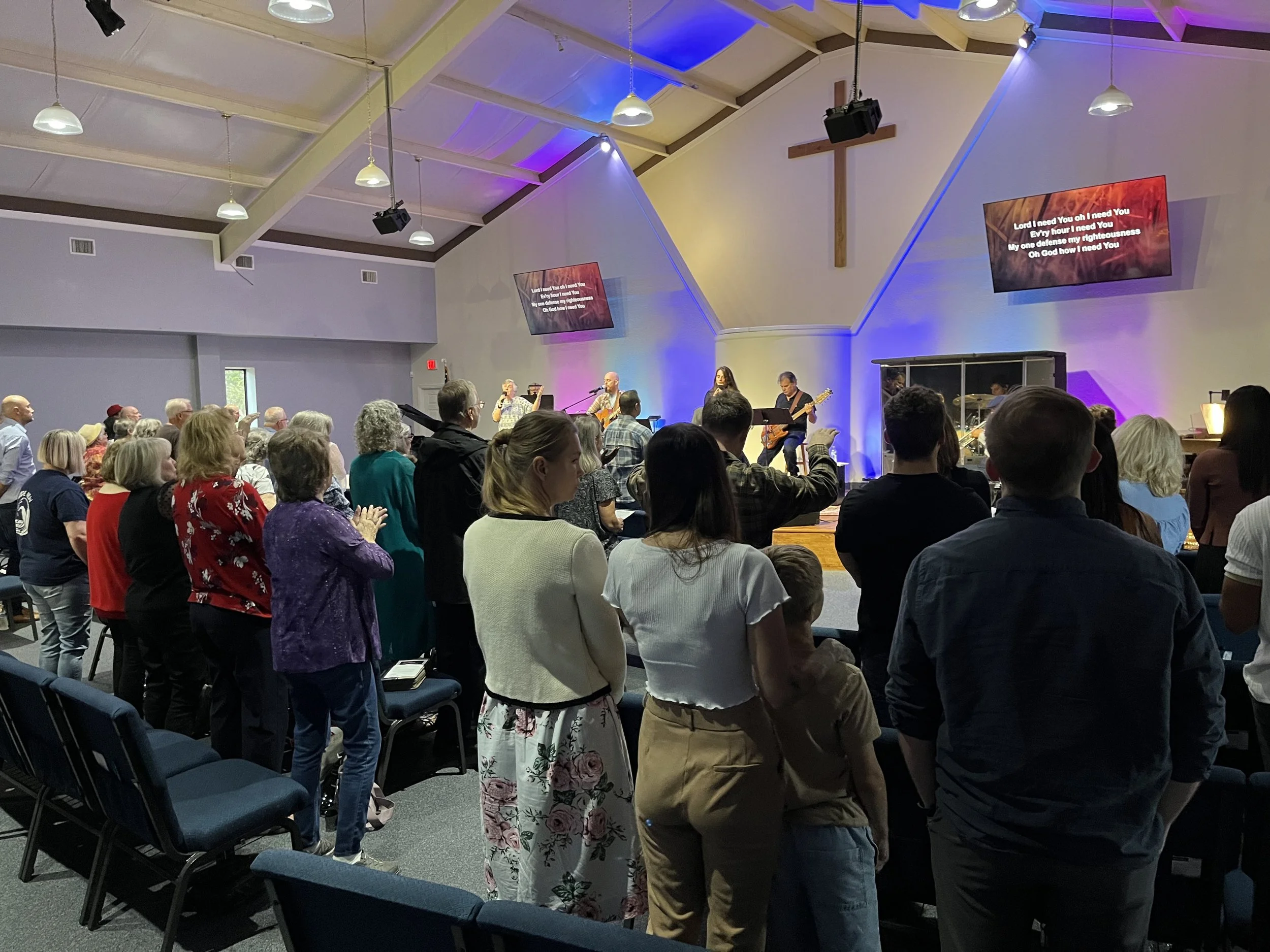 Crystal Lake Church Worship @ 10:30