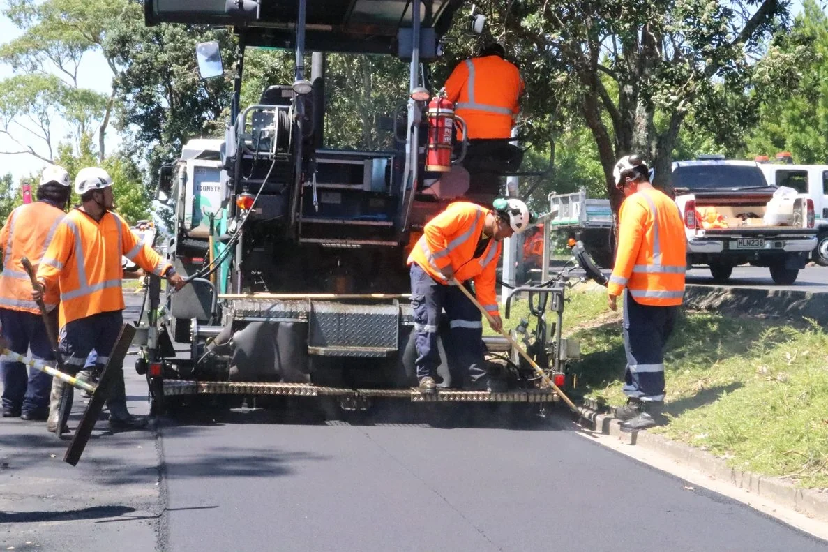 iCONSTRUCT — Independent traffic control