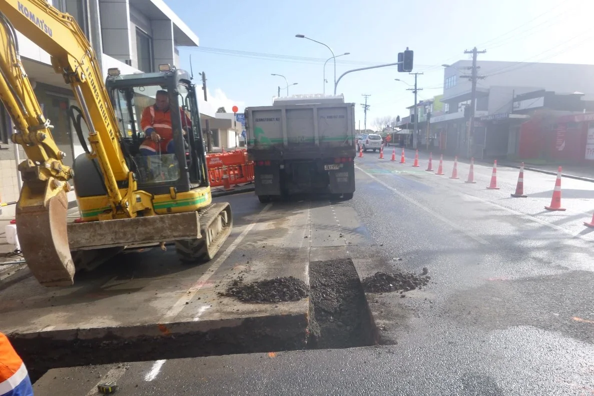 iCONSTRUCT — Independent traffic control